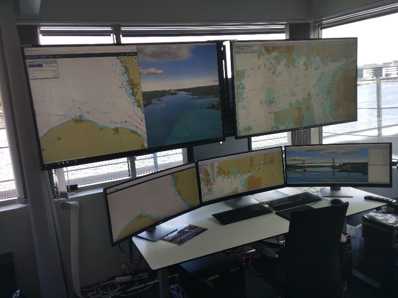 Managing sea traffic across the Baltic Sea shipping routes