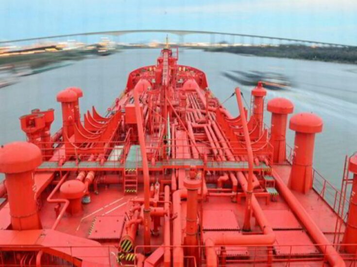 Snam to buy BW LNG’s FSRU for $400m