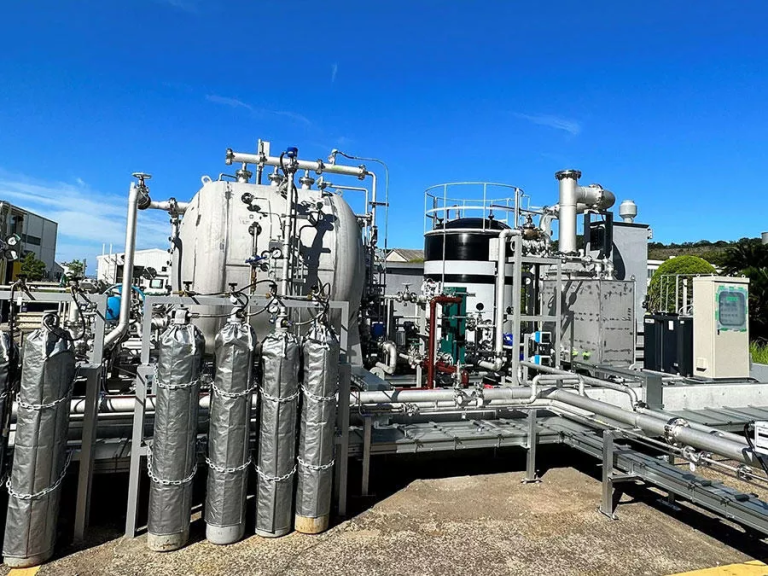 Mitsubishi Shipbuilding's R&D Excellence in Ammonia Fuel and Bunkering ...