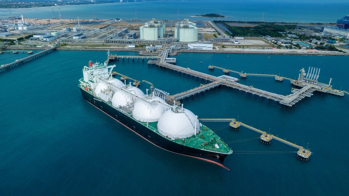 Avenir LNG, Eni sign charter agreement for LNG bunker vessel